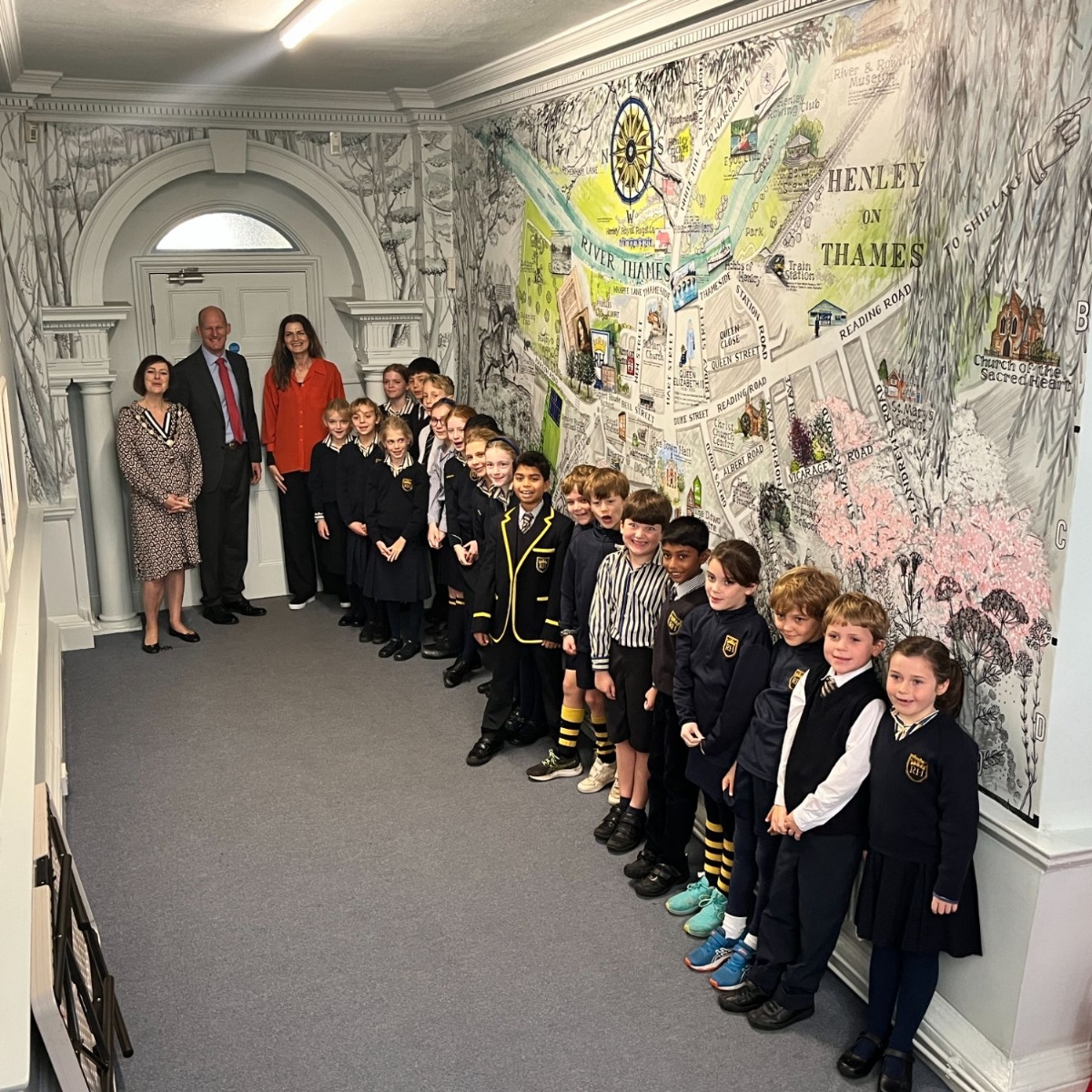 Rupert House School - New school mural unveiled